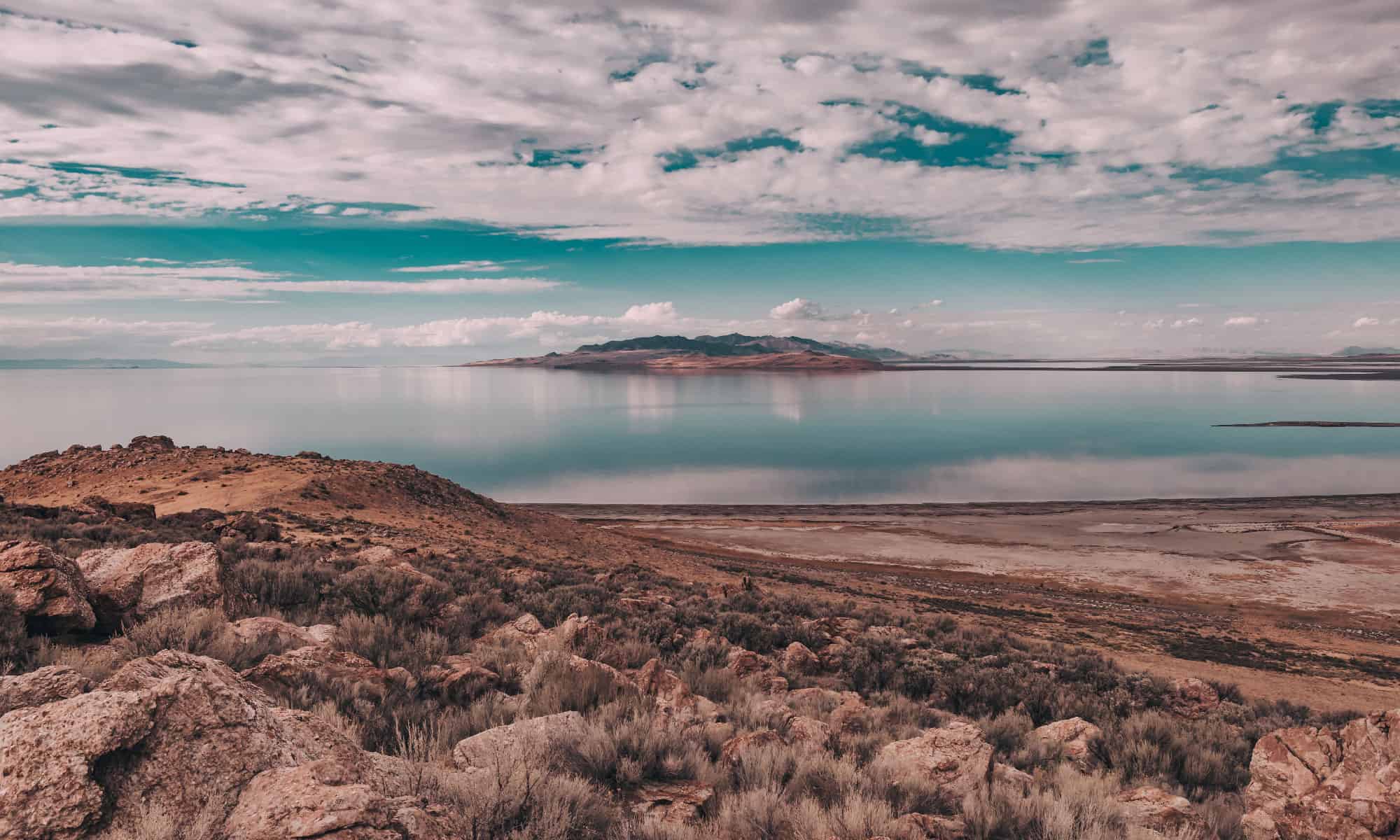 How Deep Is Great Salt Lake? - A-Z Animals