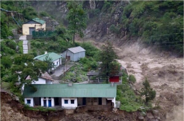 Earth's Largest Mudslides and the Destruction They Caused - A-Z Animals