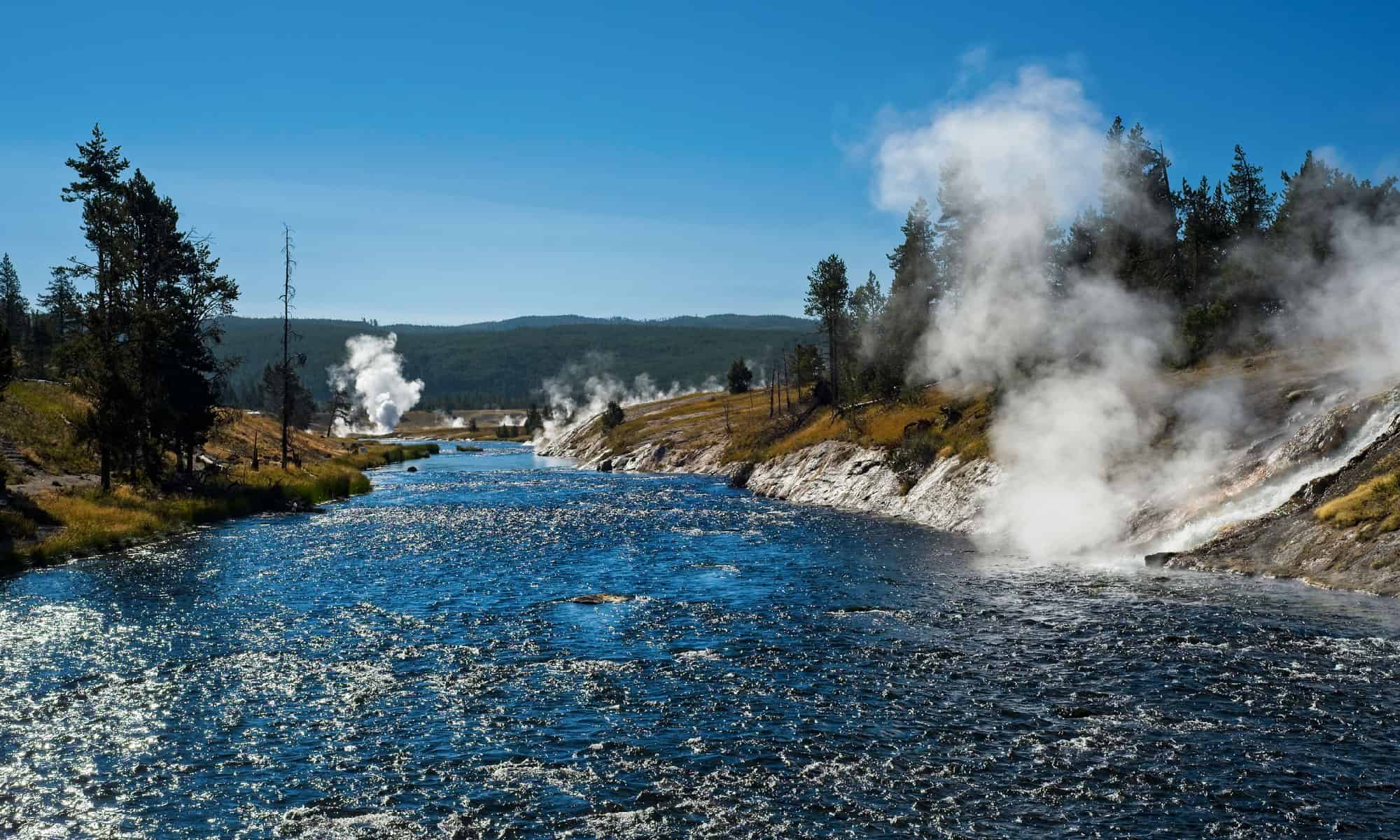 How Many Different Rivers Flow through Yellowstone National Park? - A-Z ...