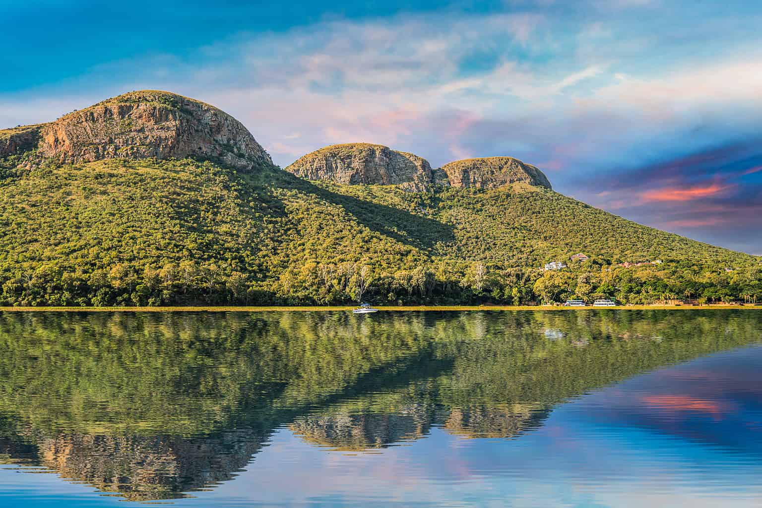 The 8 Oldest Mountain Ranges in the World and Where to Find Them - A-Z ...