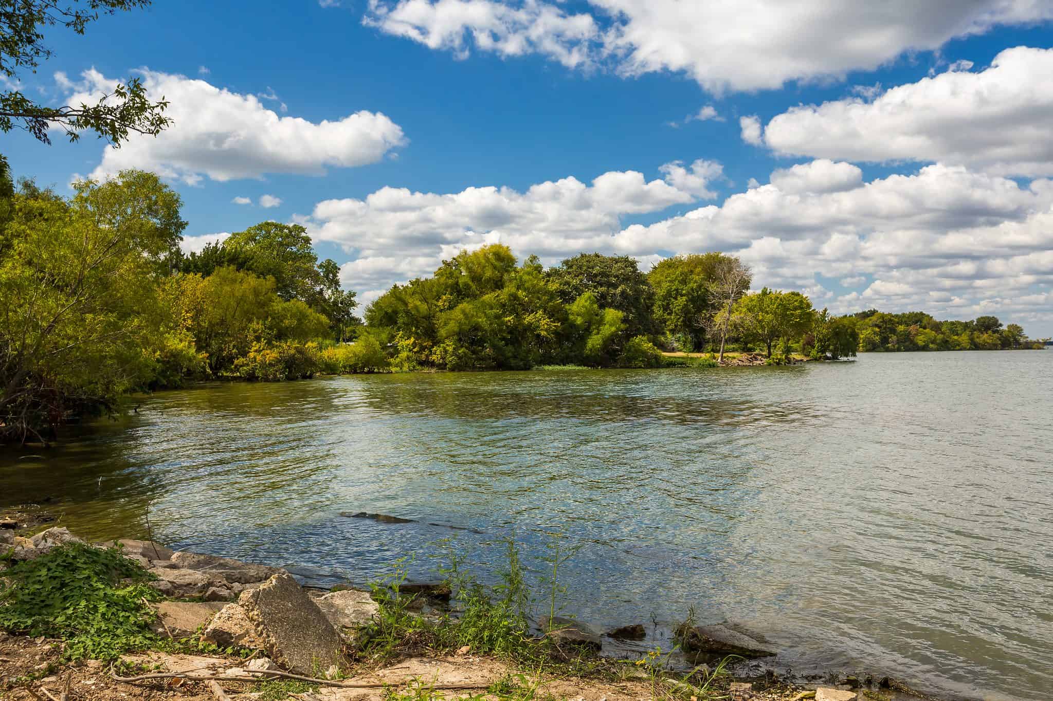 How Deep Is Lake Tawakoni in Texas? - A-Z Animals