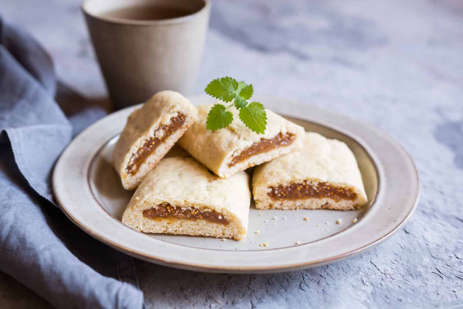 Can Dogs Eat Fig Newtons? - A-Z Animals