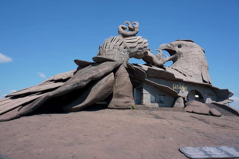 11 Iconic Animal Statues Worth Traveling the World to See - A-Z Animals