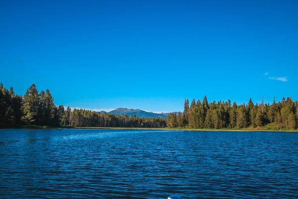 The 12 Best Fishing Lakes in Idaho (And the Types of Fish to Expect ...