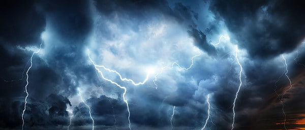Colors of Lightning: Rarest to Most Common (and Meaning of Each) - A-Z ...