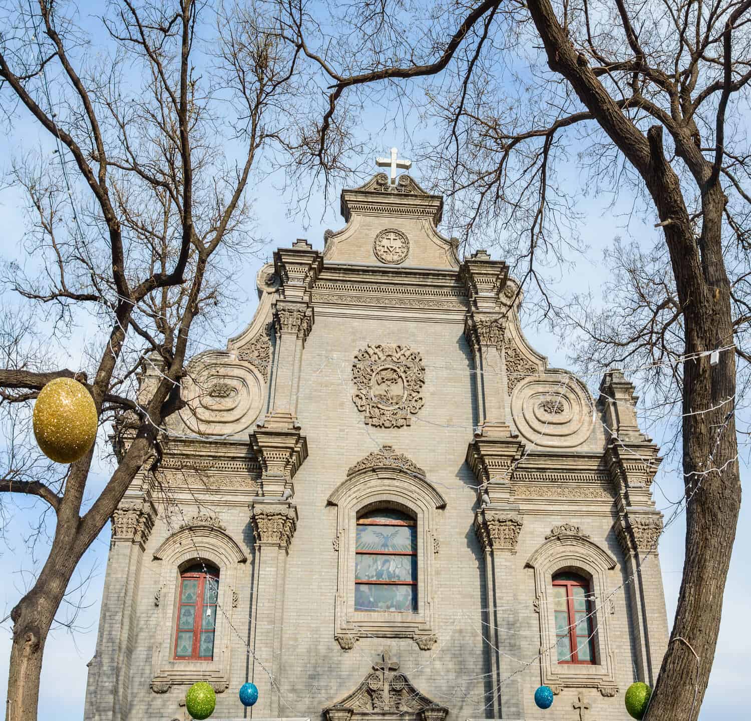 10 Most Beautiful and Awe-Inspiring Churches and Cathedrals in China ...