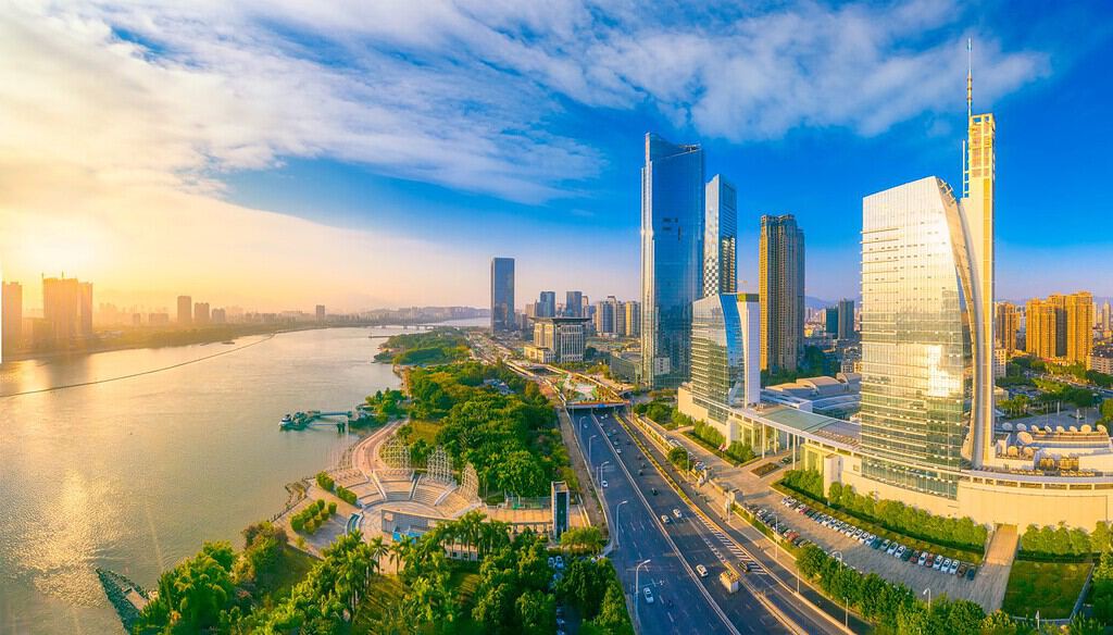 The 15 Most Futuristic Cities in China Look Straight Out of Sci-Fi - A ...