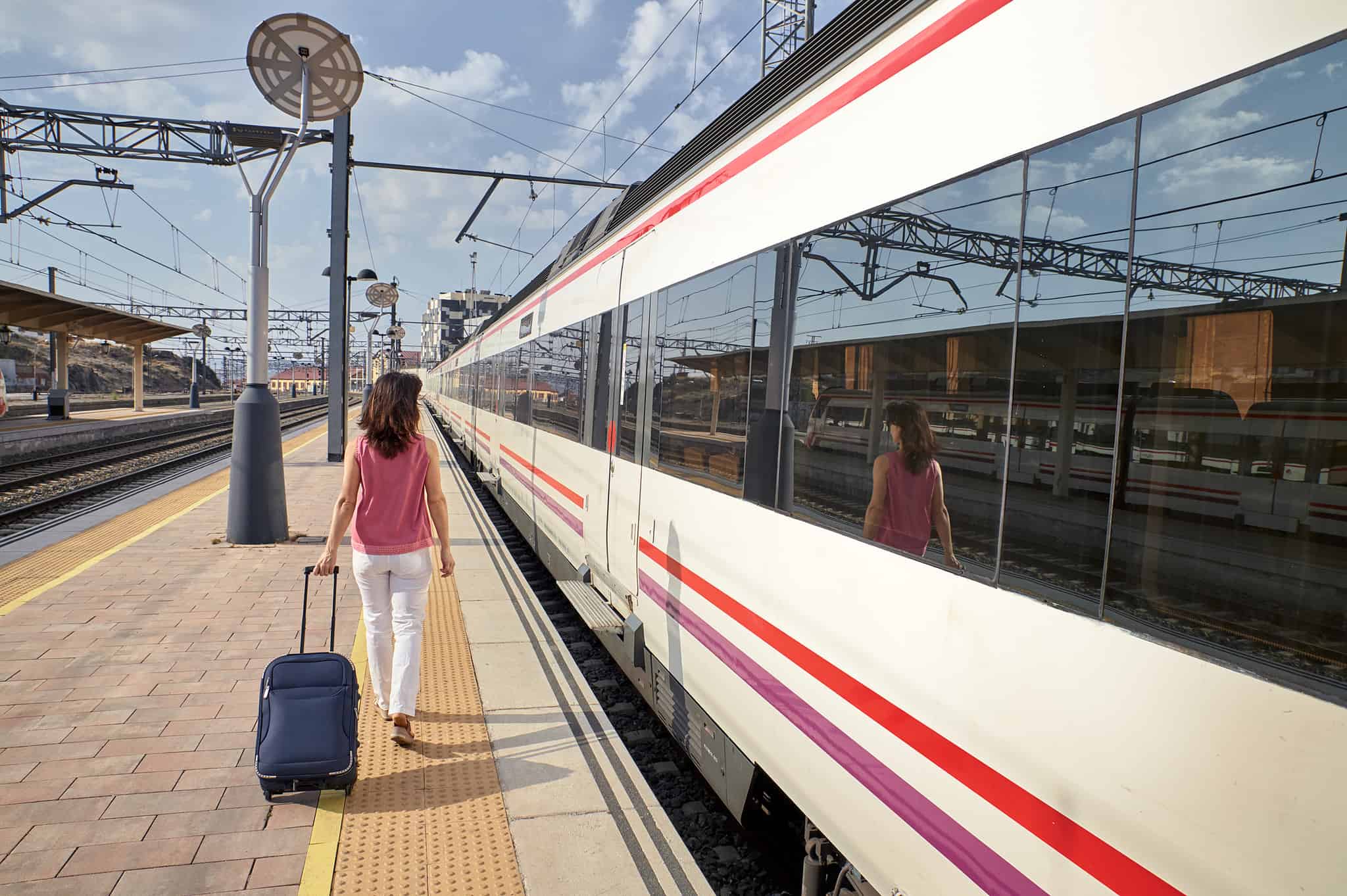The 10 Fastest Trains in Europe - A-Z Animals