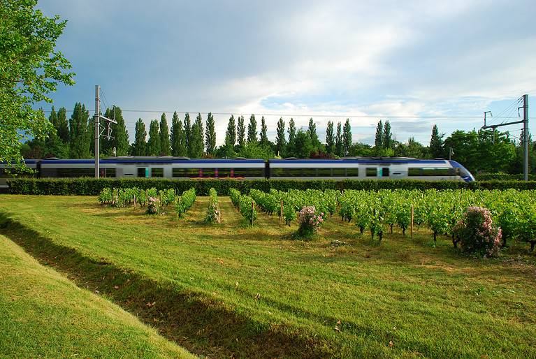 The 10 Fastest Trains in Europe - A-Z Animals