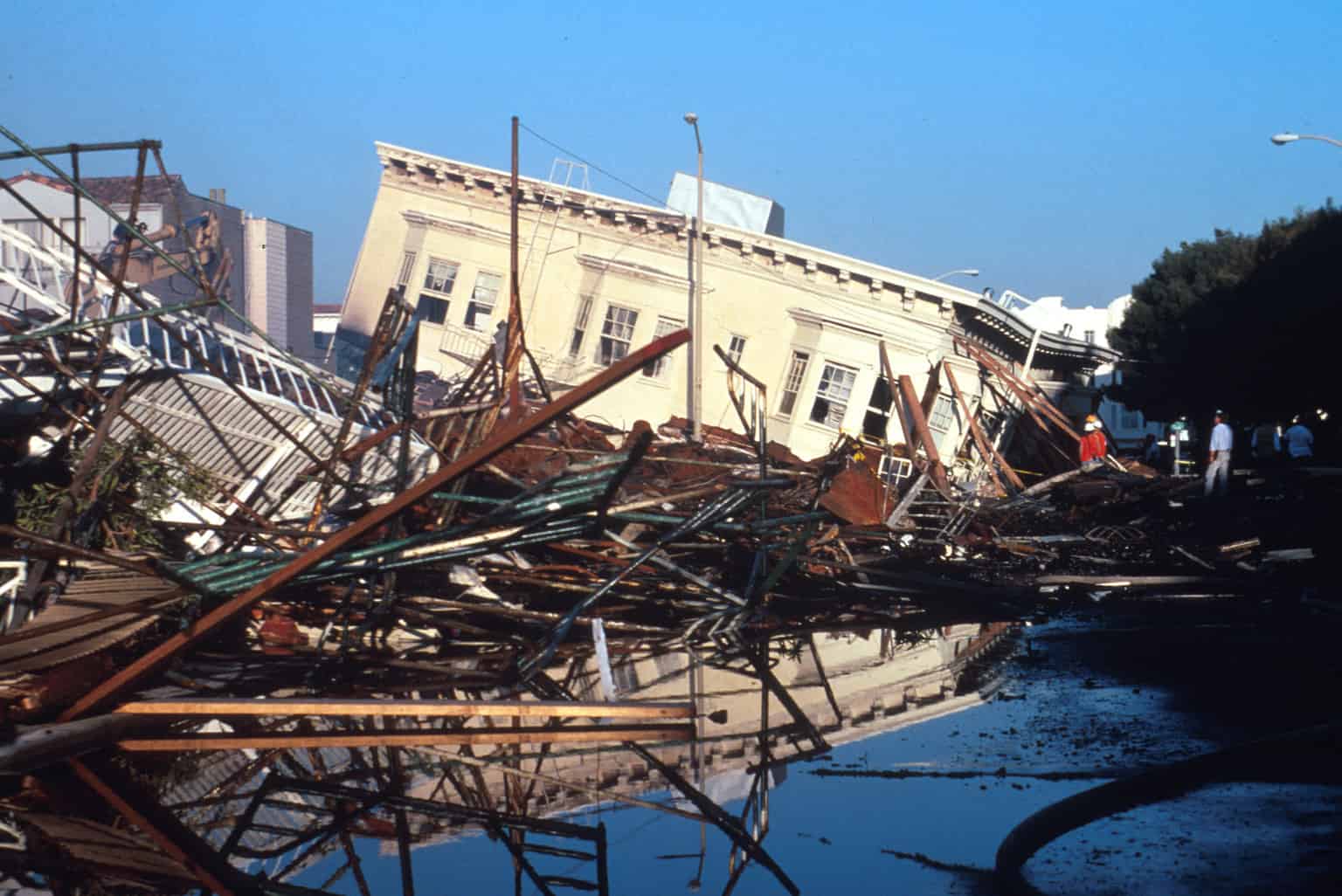 Top 15 Deadliest Natural Disasters Threatening Humanity Today - A-Z Animals
