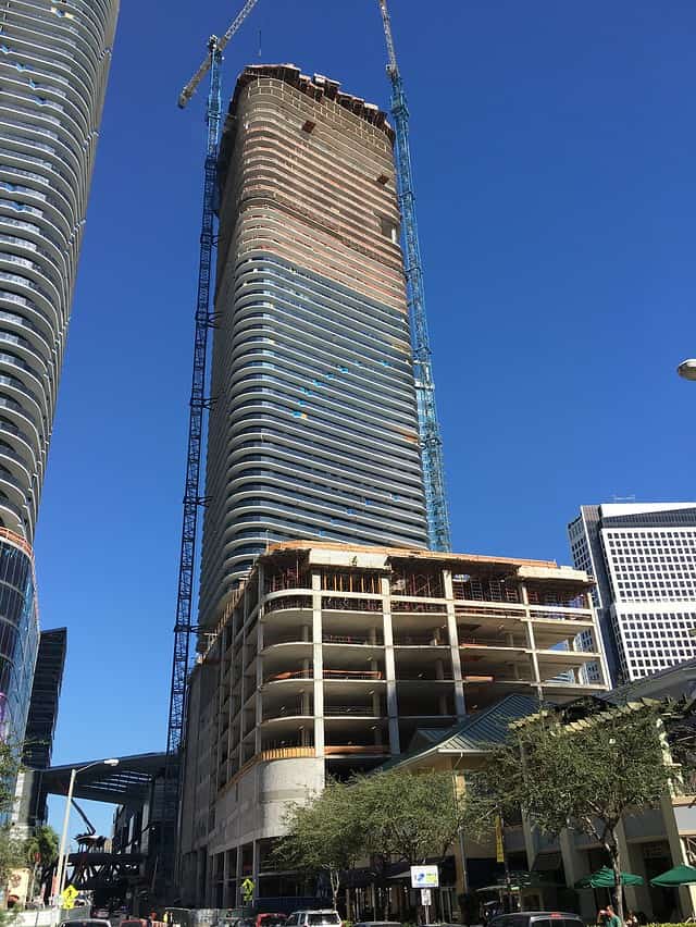 The Top 10 Tallest Buildings in Miami - A-Z Animals