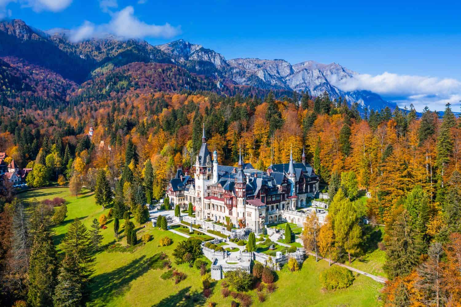 The 17 Most Beautiful Castles in the World - A-Z Animals