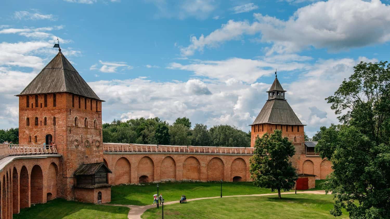 The 17 Most Beautiful Castles in the World - A-Z Animals