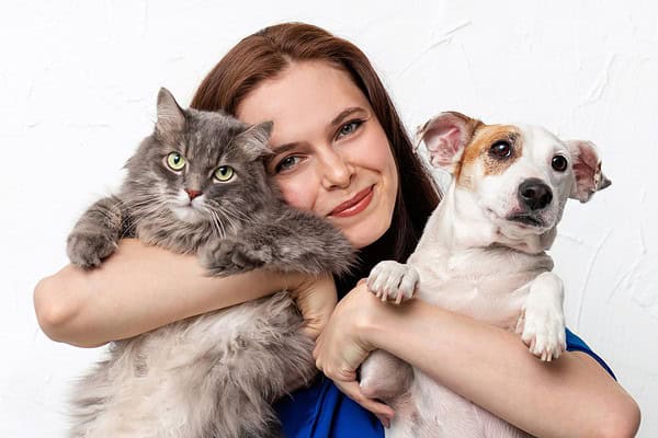 Dog People vs. Cat People: Discover the Real Life Differences Revealed ...
